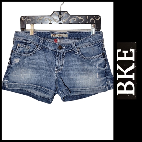BKE | Shorts | Bke Sarah Denim Shorts | Poshmark